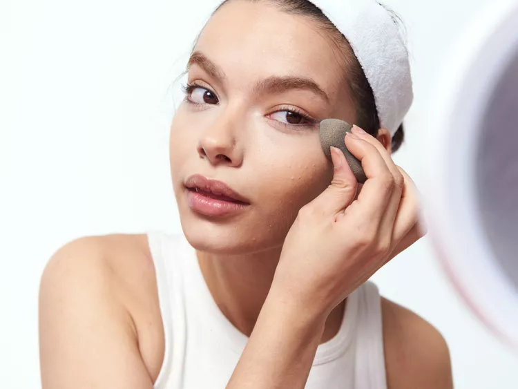 Concealer Techniques & Where You're Going Wrong